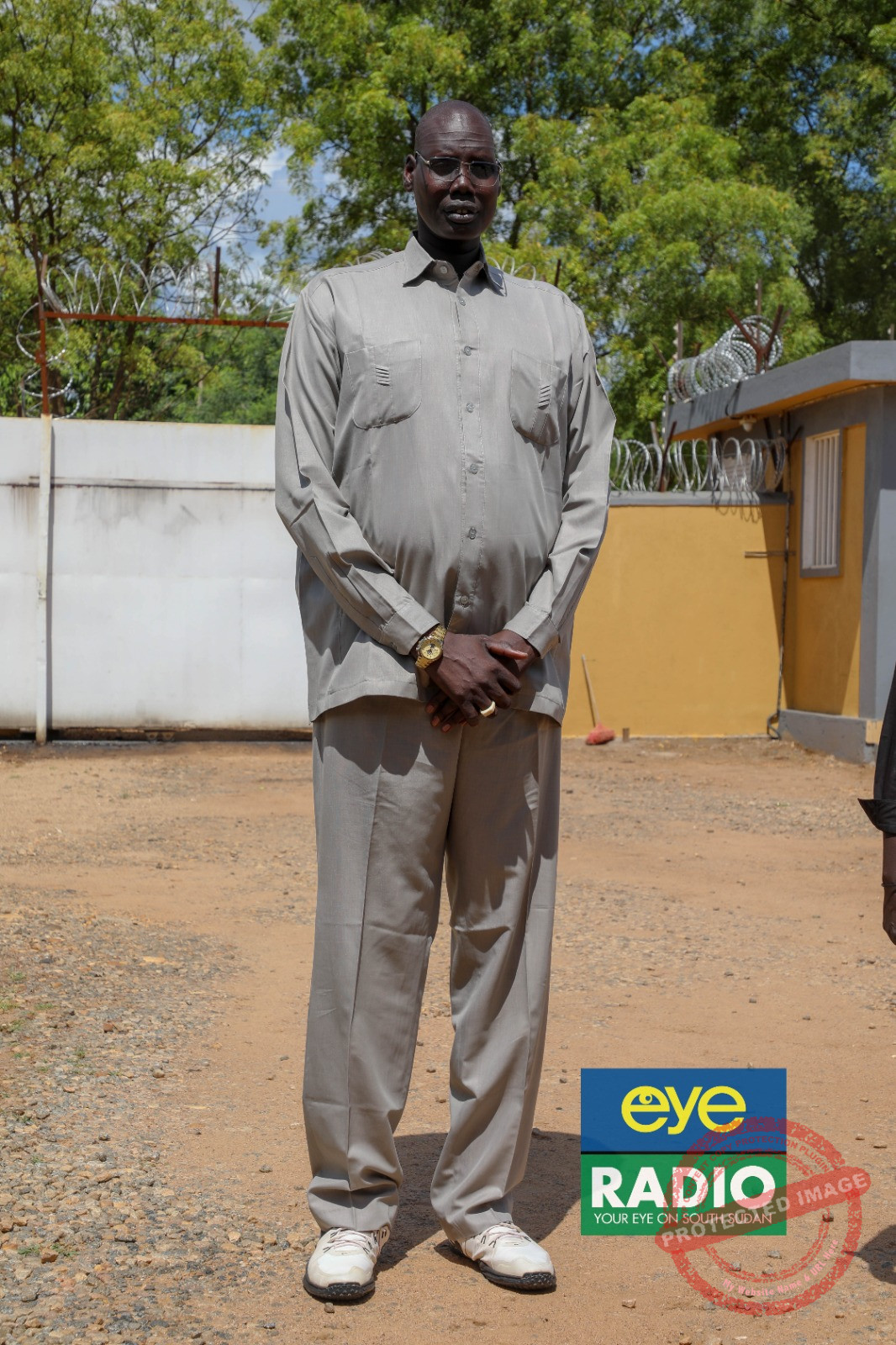 Meet Malith Dak, the tallest South Sudanese alive - Eye Radio