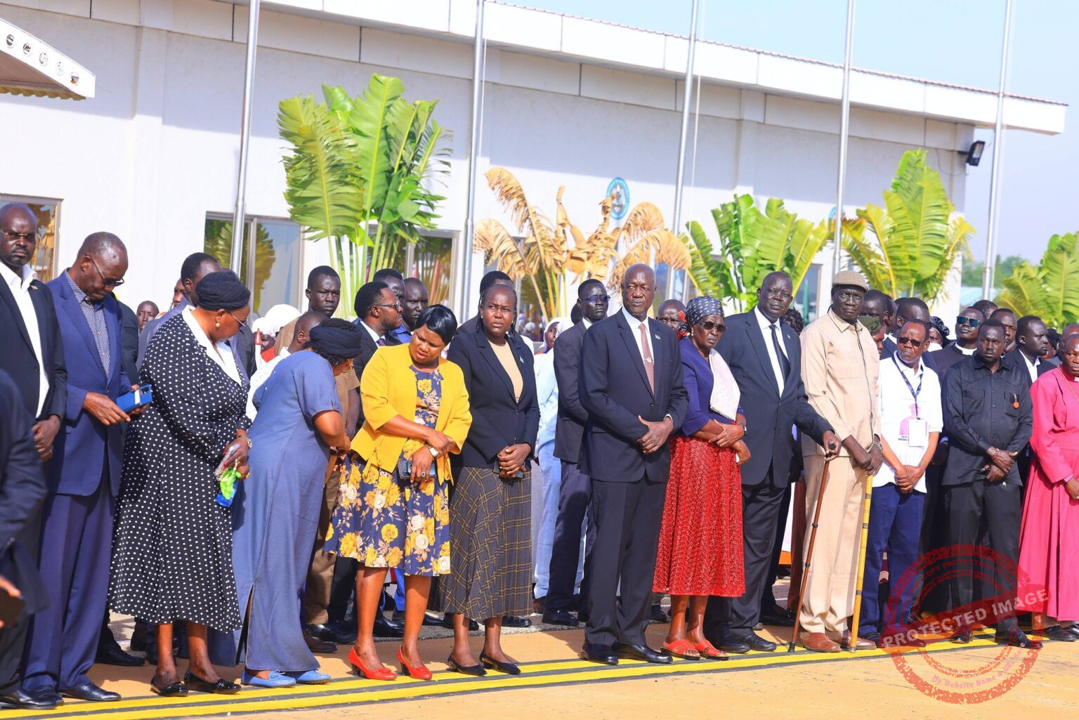 VP Nyandeng, Kuol Manyang Join mourners to Honour Late Bishop Nathaniel ...